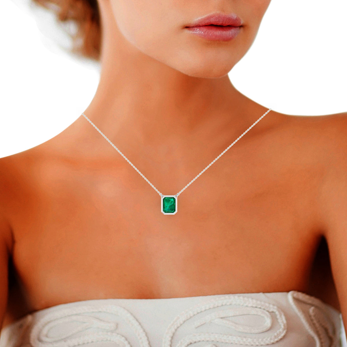 Classic Emerald Cut Emerald Bezel Setting Necklace – goodmark